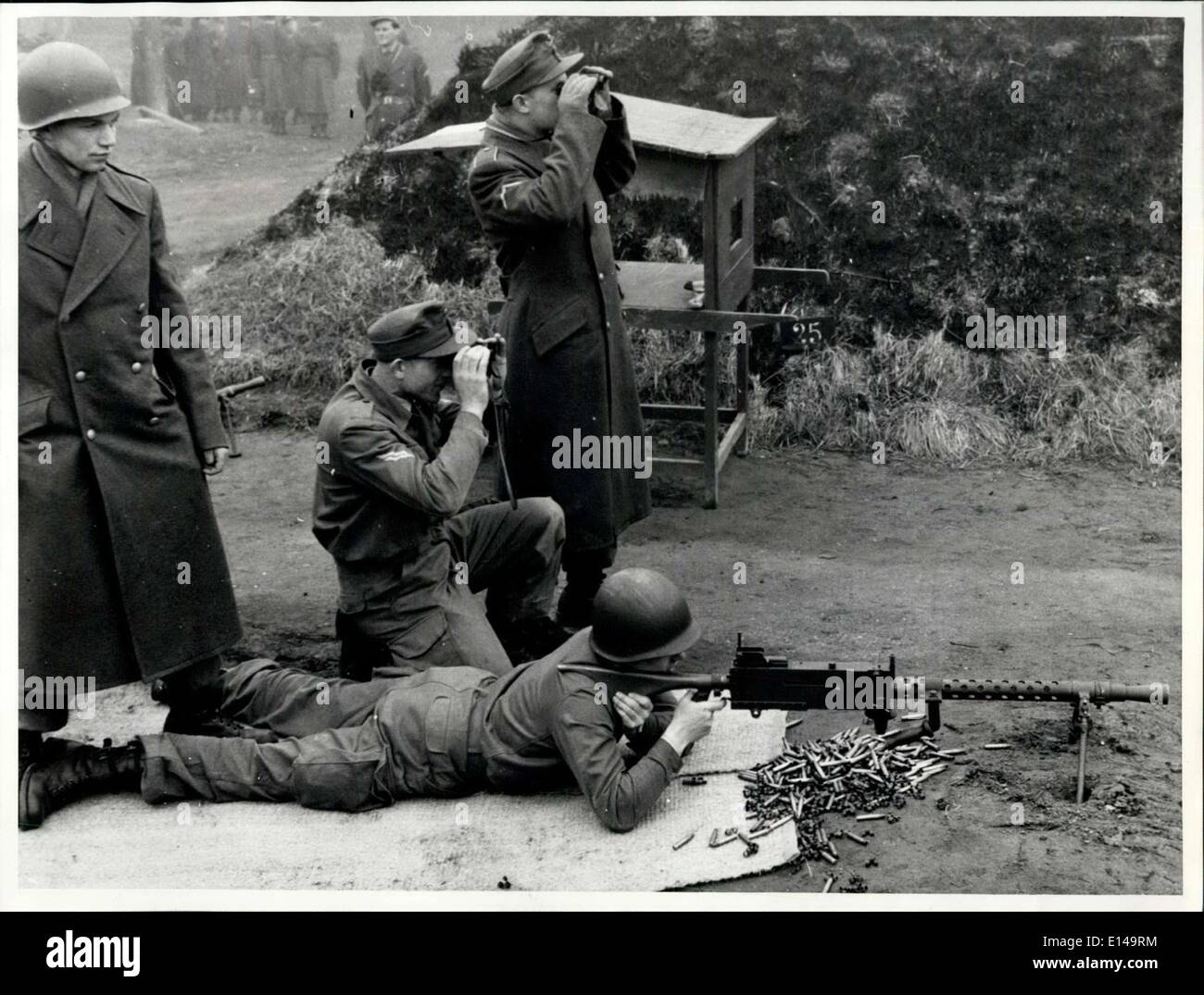 German soldiers training hi-res stock photography and images - Alamy