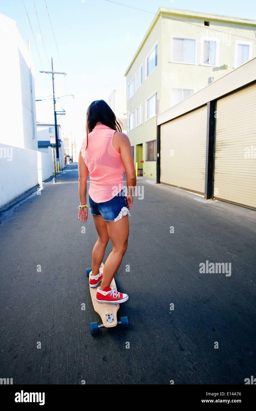 Street longboard hi-res stock photography and images - Alamy