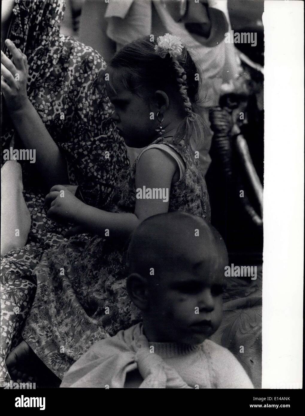 Krishna devotees hi-res stock photography and images - Alamy