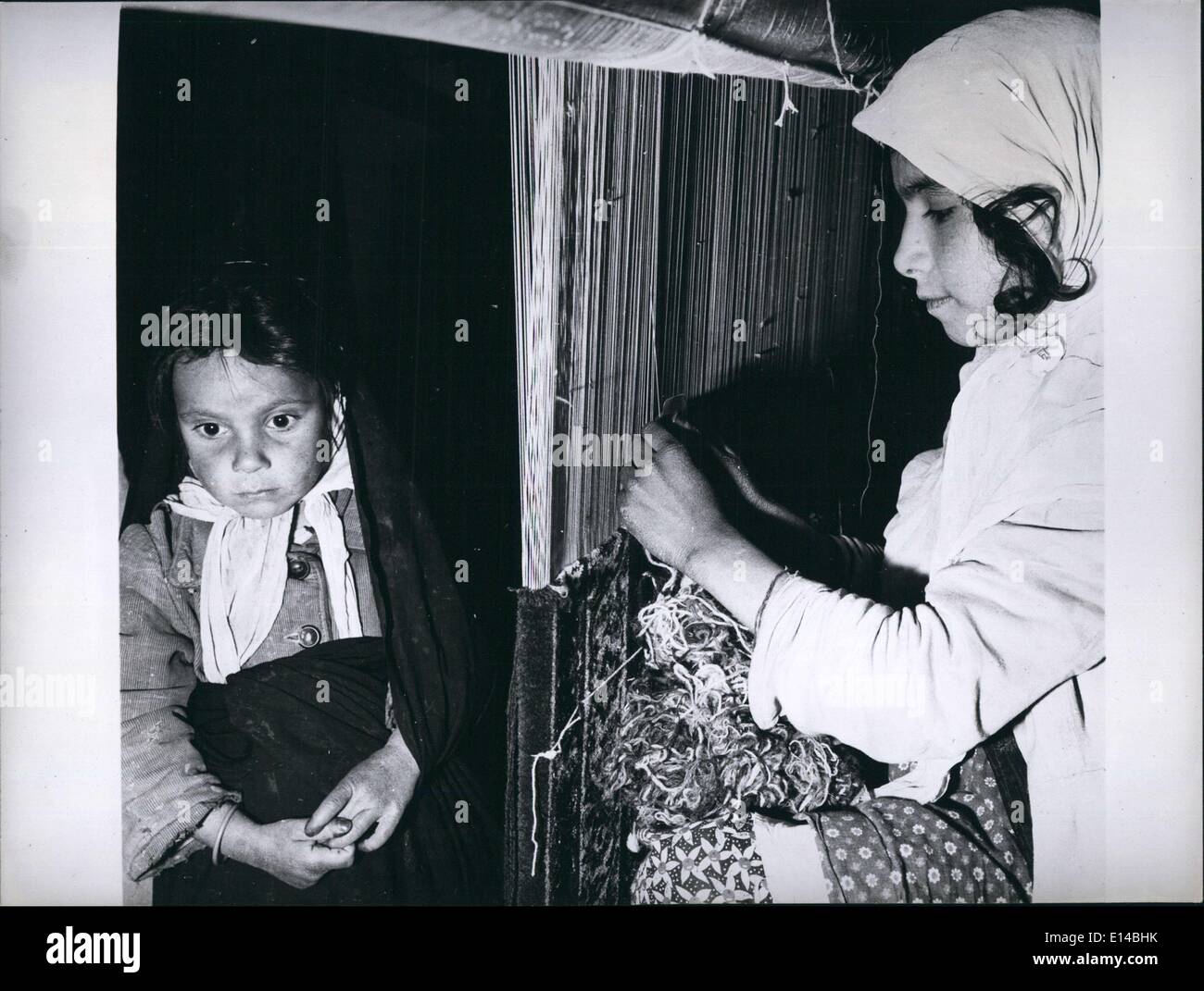 Child labour factory hi-res stock photography and images - Alamy