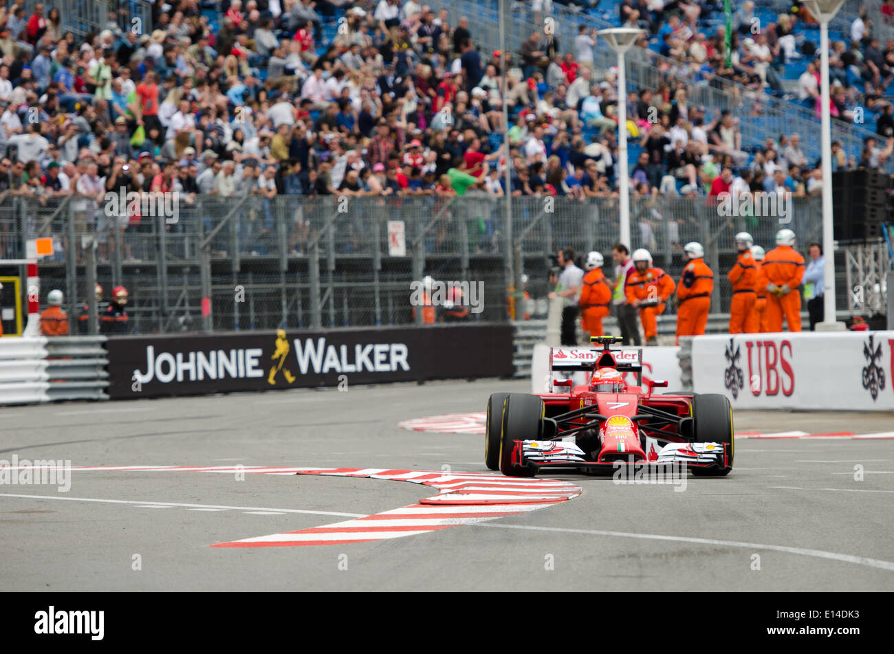 Monaco crowd monaco grand prix hi-res stock photography and images - Alamy