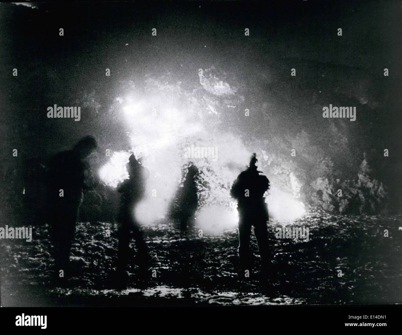 1950 eruption hi-res stock photography and images - Alamy