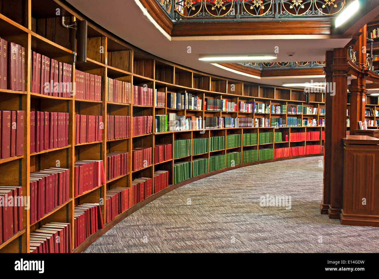 Old books library hi-res stock photography and images - Alamy