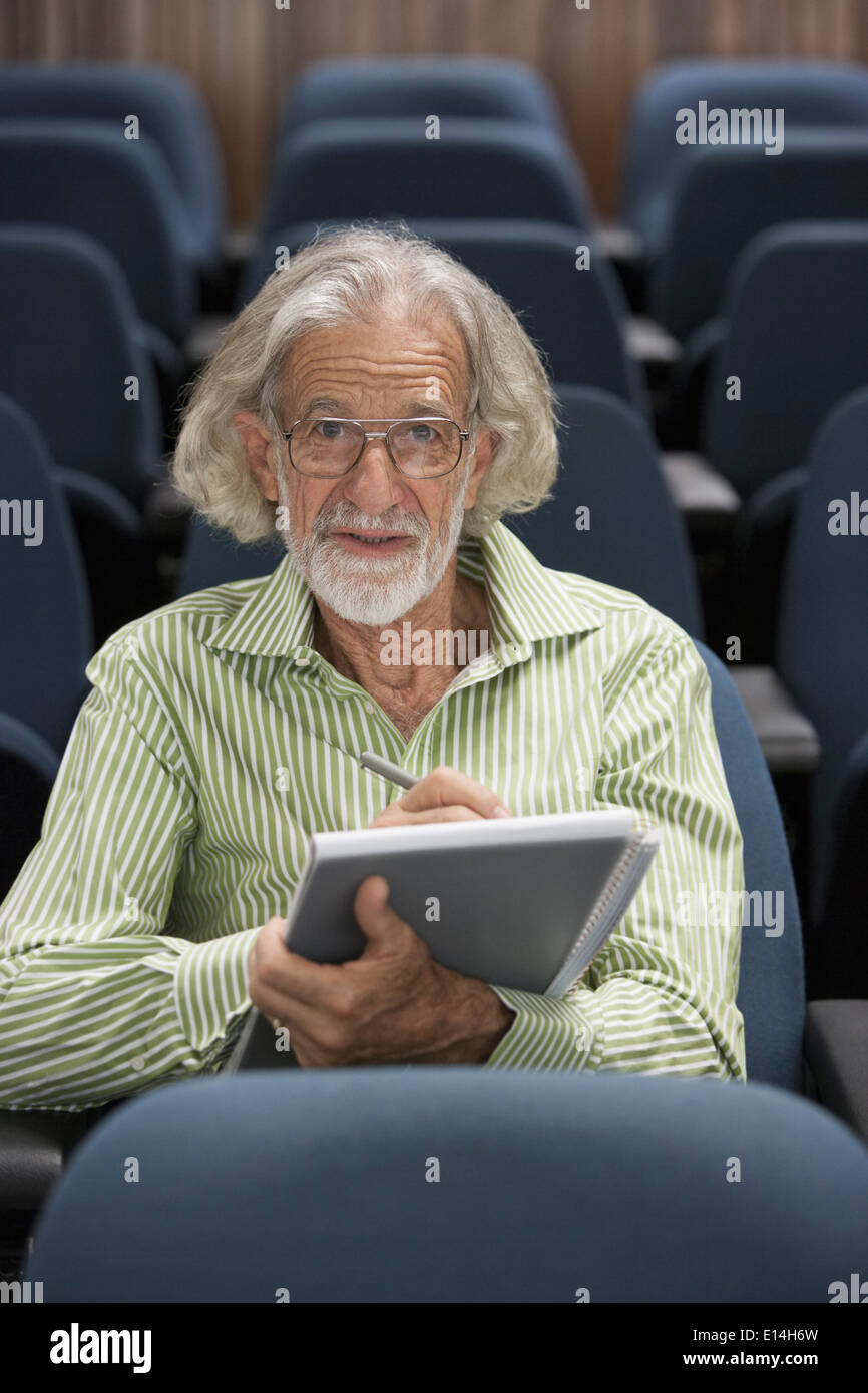 Lecture image note hi-res stock photography and images - Alamy