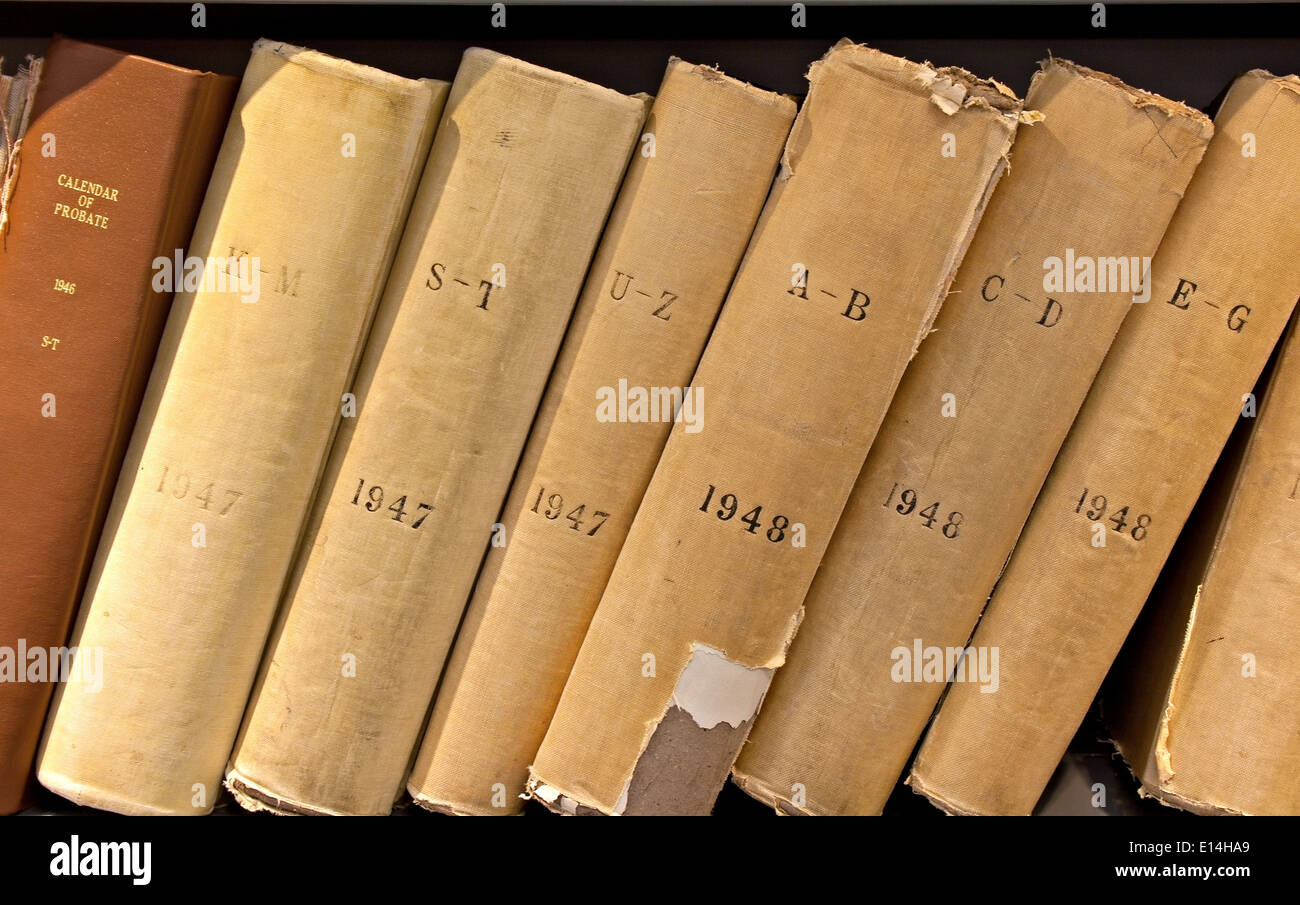 Old books library hi-res stock photography and images - Alamy