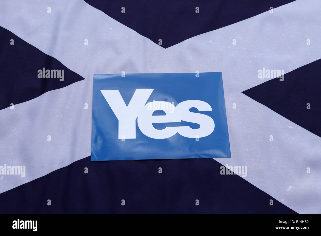 A Scottish Saltire flag with a yes sign Stock Photo - Alamy
