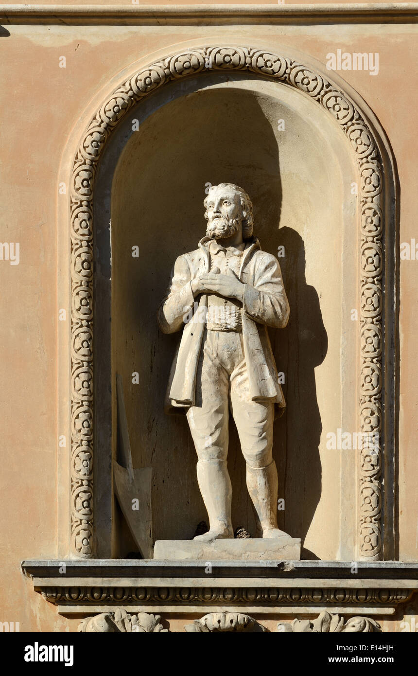 Baroque figure hi-res stock photography and images - Alamy