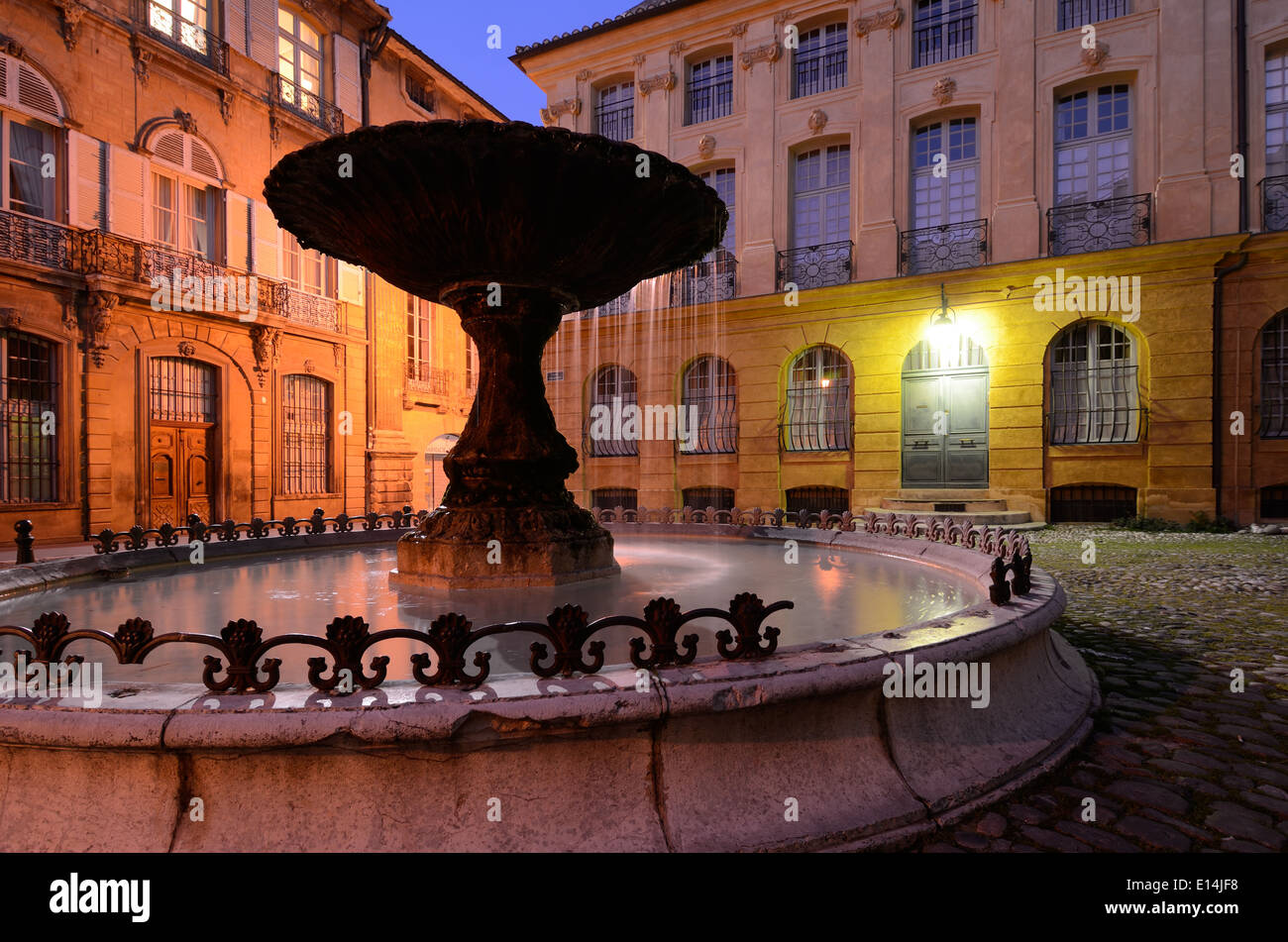 Place d'Albertas Historic Town Square & Fountain at Night Aix-en ...