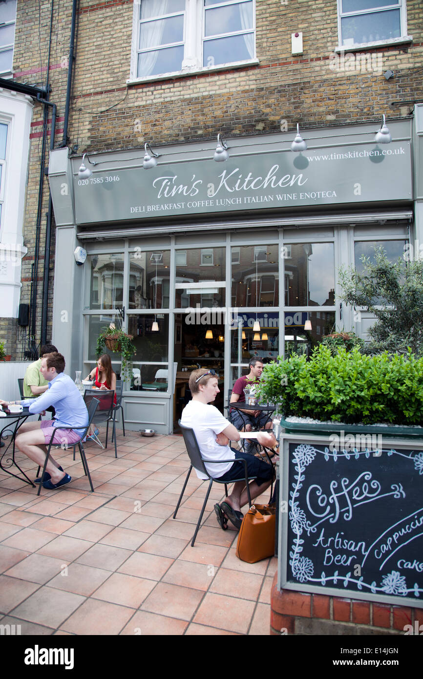 Battersea rise hi-res stock photography and images - Alamy