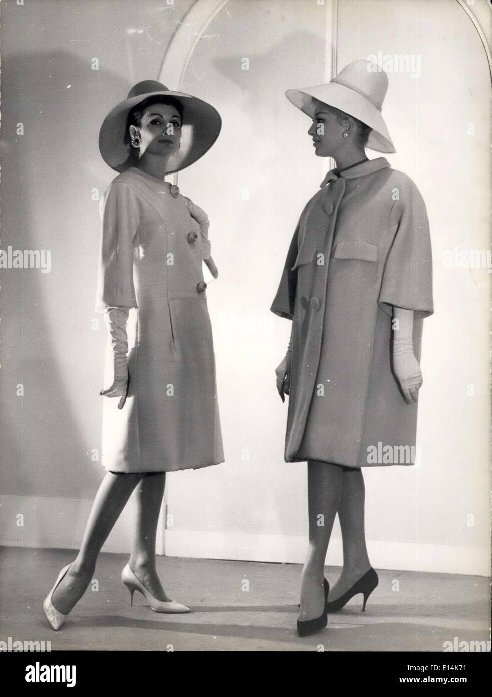 Apr. 05, 2012 - First glimpses of 1963 fashion collection.: Jacqueline ...