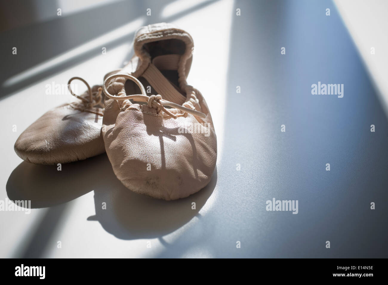Ballet slippers hi-res stock photography and images - Alamy