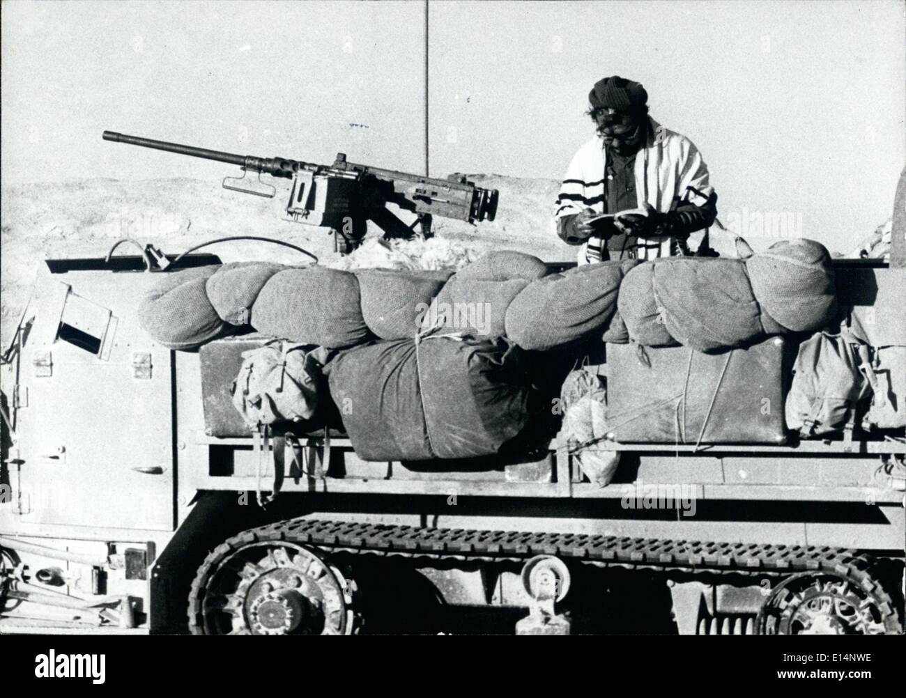 Apr. 18, 2012 - 05 MM Machine gun Stock Photo - Alamy