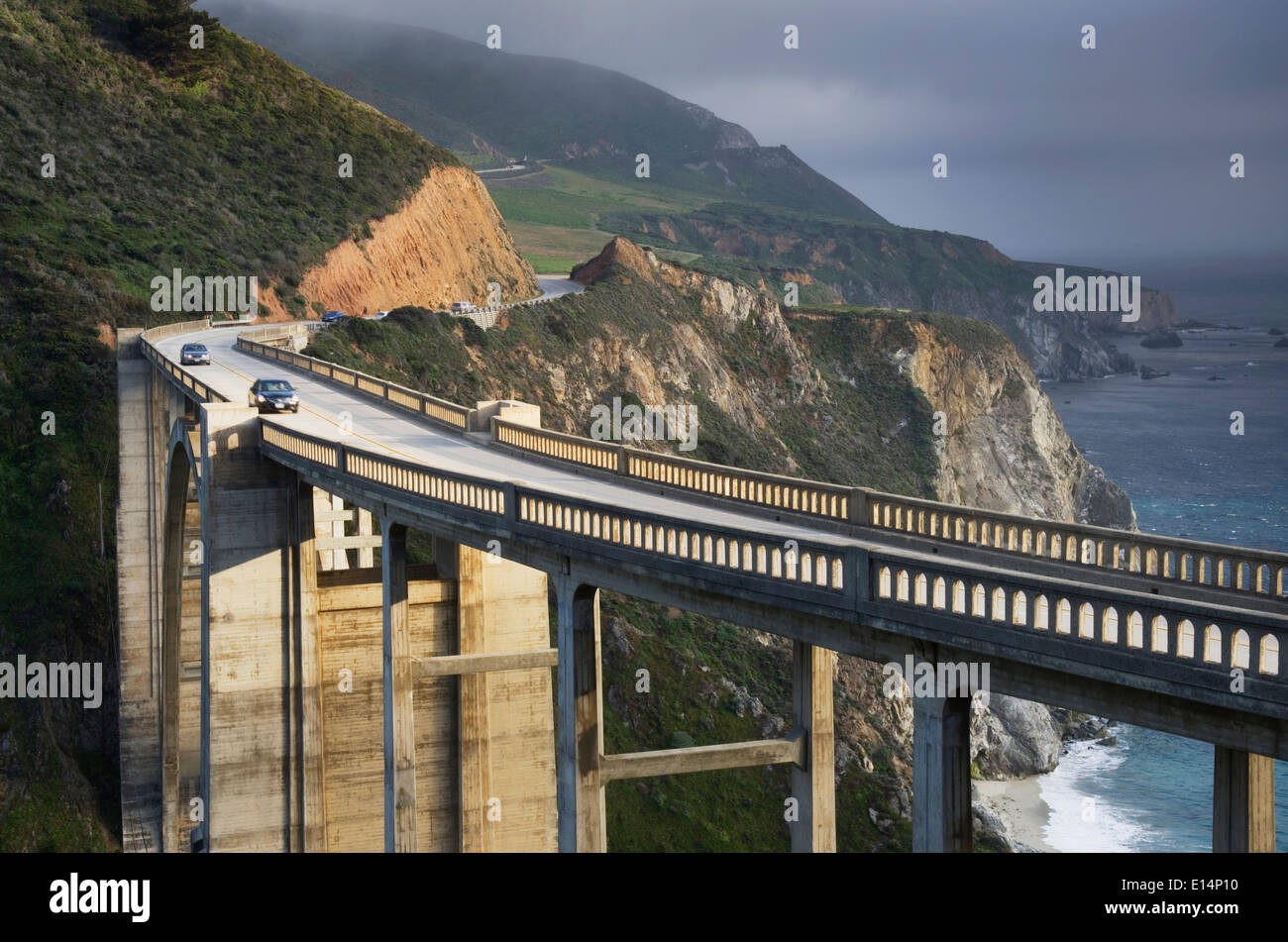 Elevated highway overlooking coastal cliffs Stock Photo - Alamy