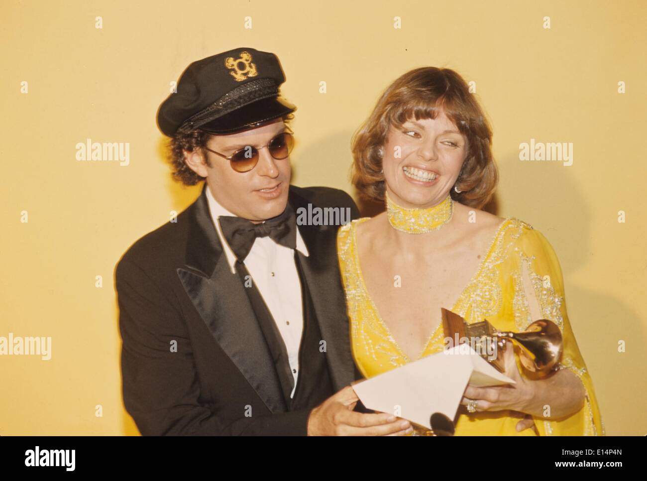 Captain & Tennille.TONI TENNILLE Daryl Dragon. g0648a.(Credit Image ... Captain & Tennille.TONI TENNILLE Daryl Dragon. g0648a.(Credit Image ...