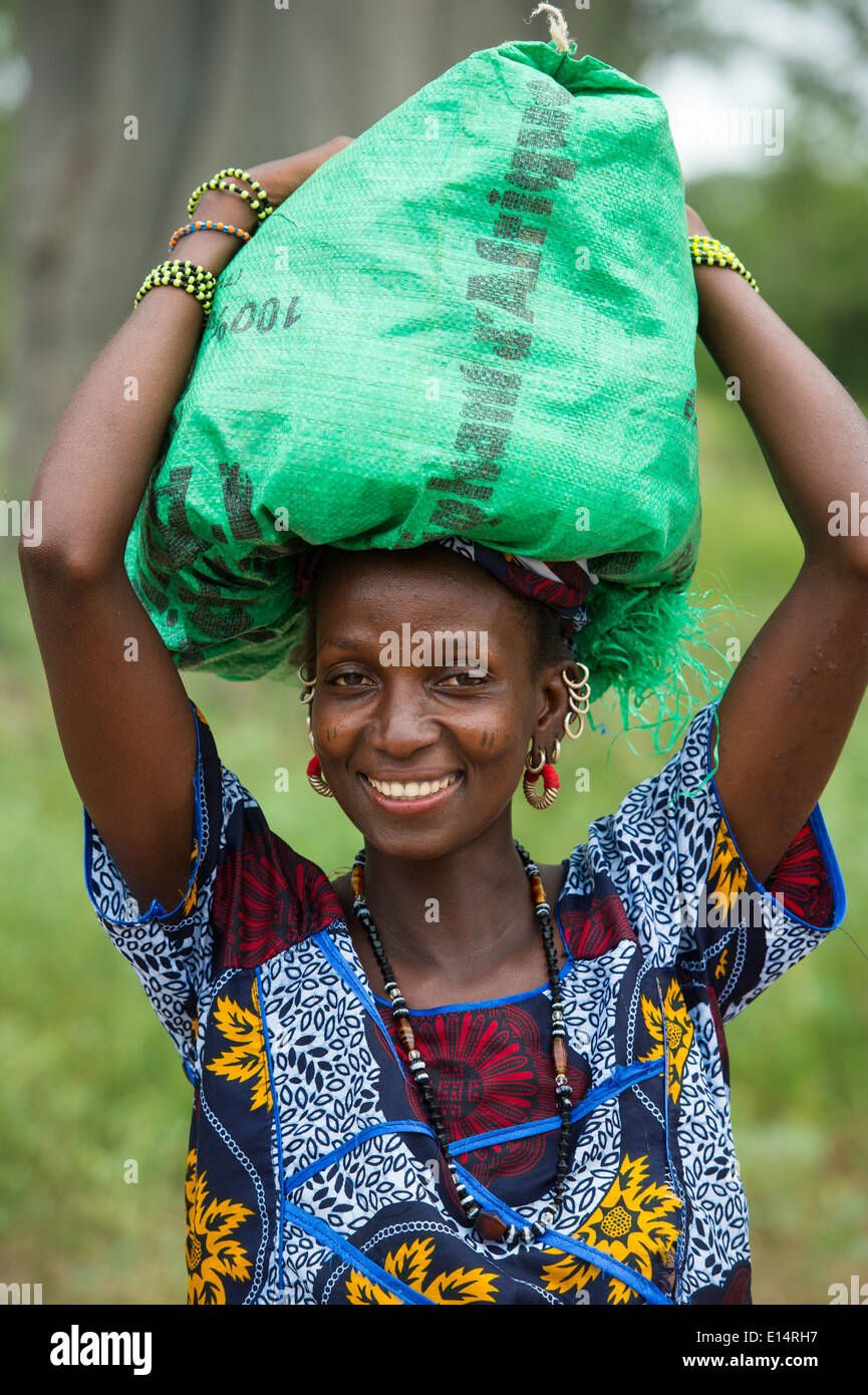 Fula woman gambia hi-res stock photography and images - Alamy