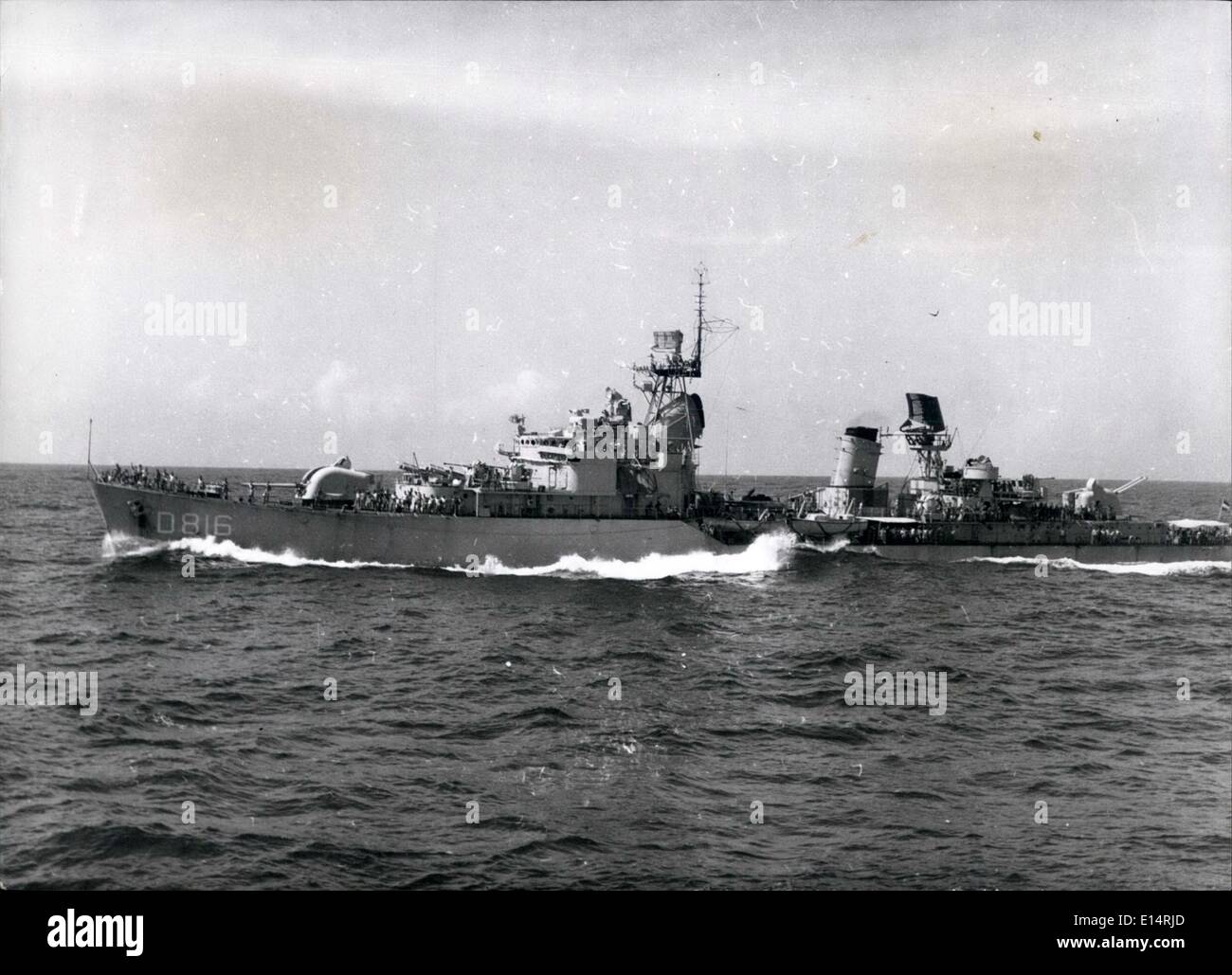 Dutch warship arrives with hi-res stock photography and images - Alamy