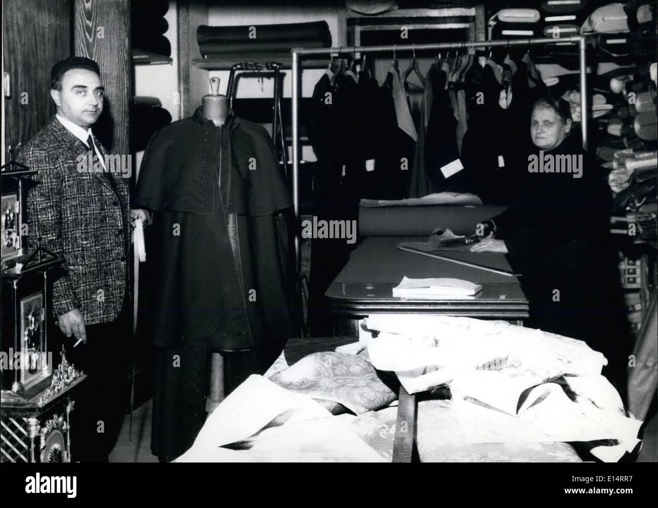 Unfinished robe hi-res stock photography and images - Alamy