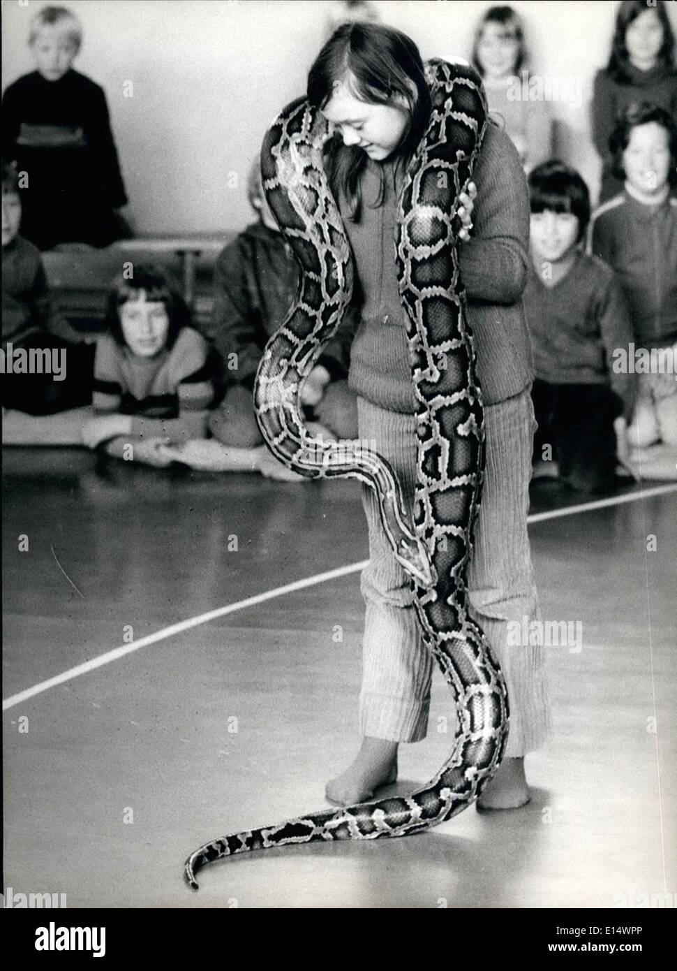 2012 caption missing hi-res stock photography and images - Alamy