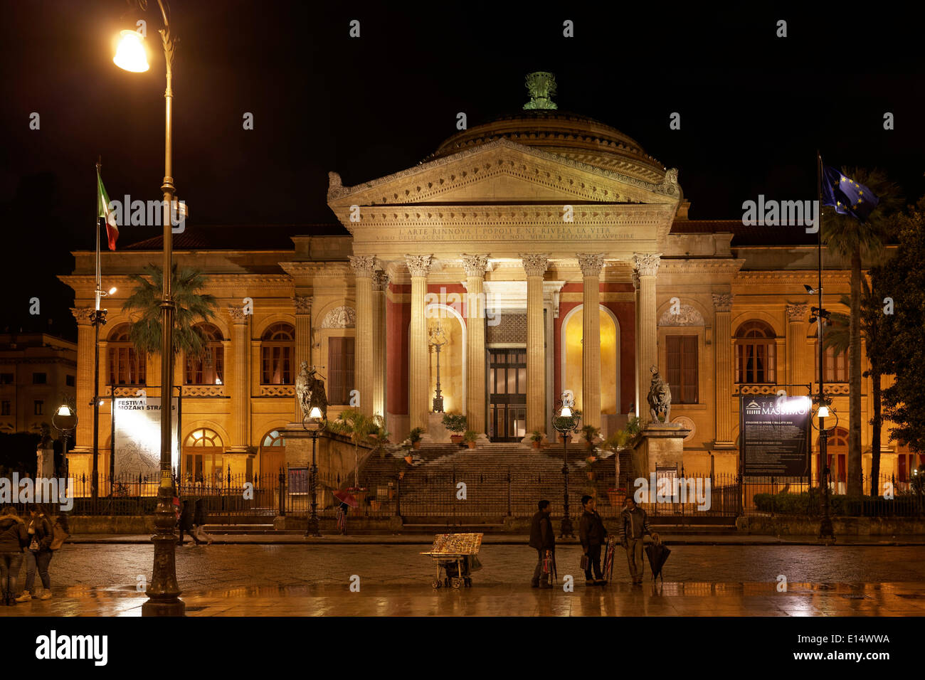 Teatro Massimo, at night, Palermo, Sicily, Italy Stock Photo - Alamy