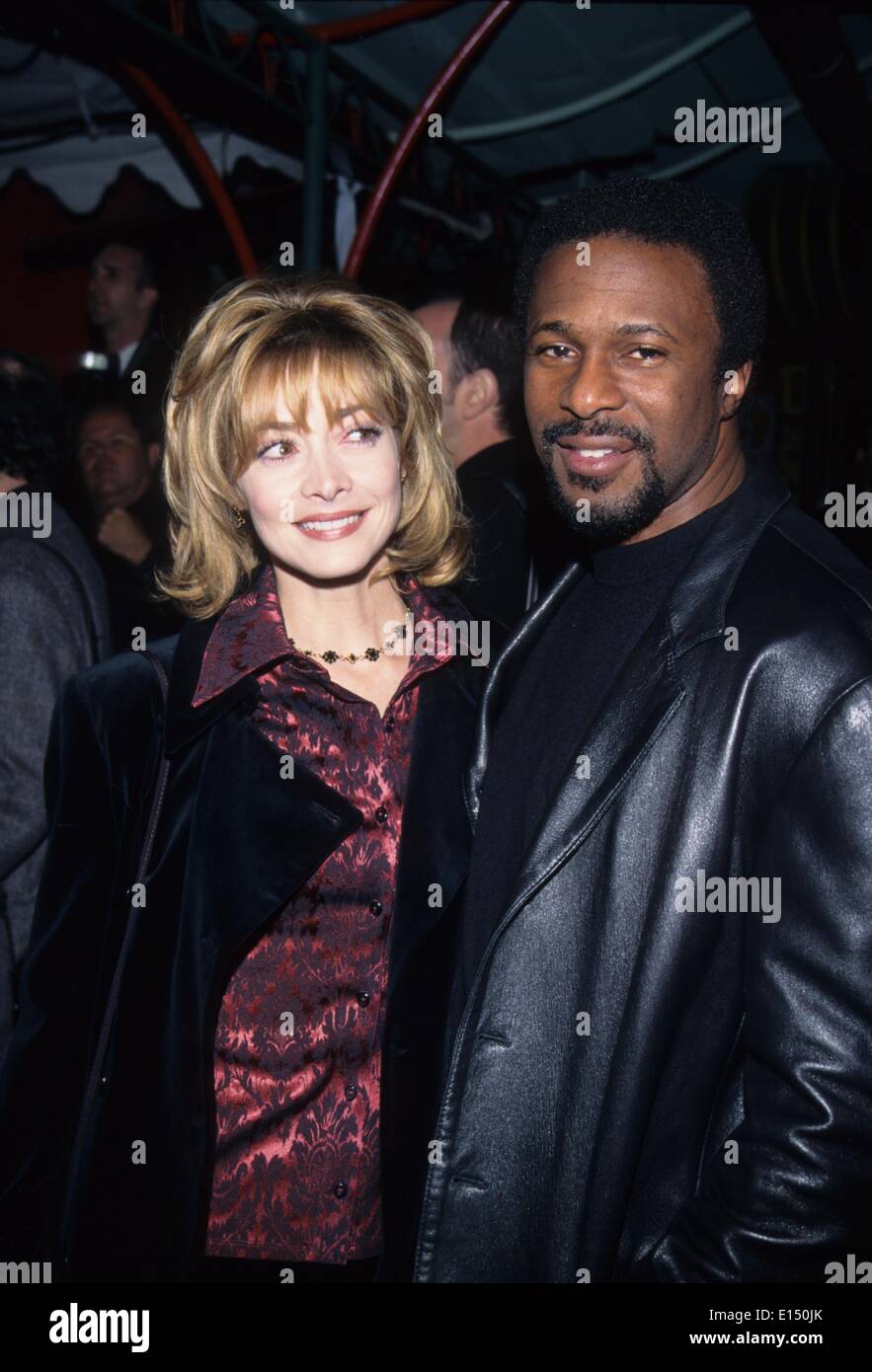 THOMAS CARTER 1997.with Sharon Lawrence at Metro premiere.k7457tr ...