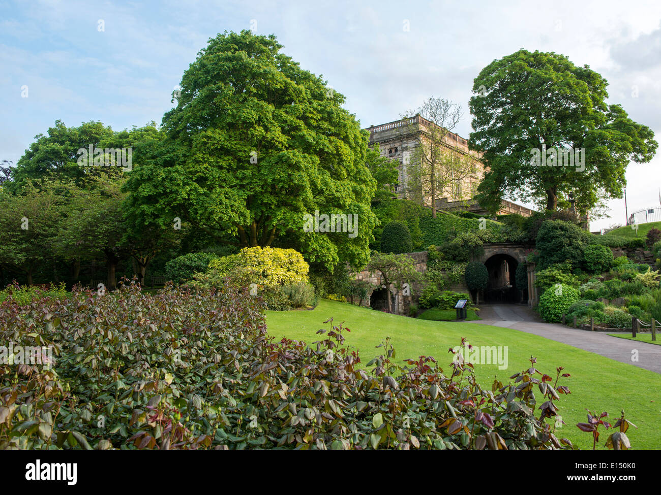 Spring at Nottingham Castle, Nottinghamshire England UK Stock Photo - Alamy