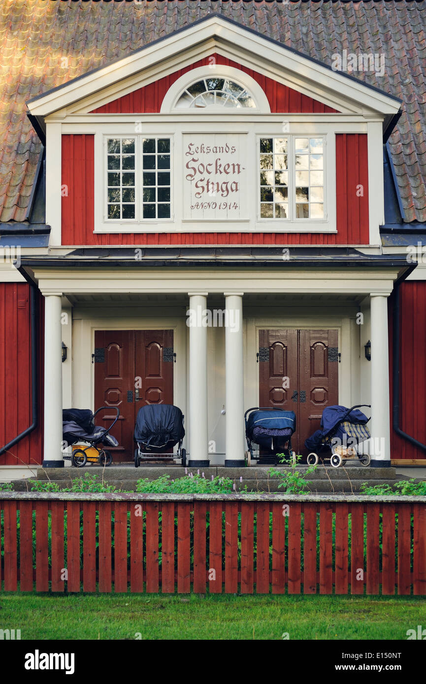 Kindergarden hi-res stock photography and images - Alamy