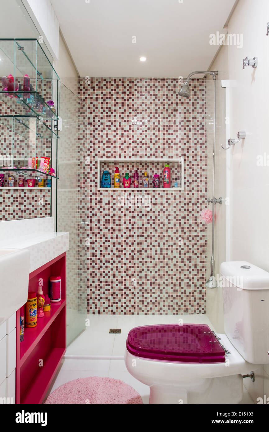 Front view of a colorful bathroom Stock Photo - Alamy