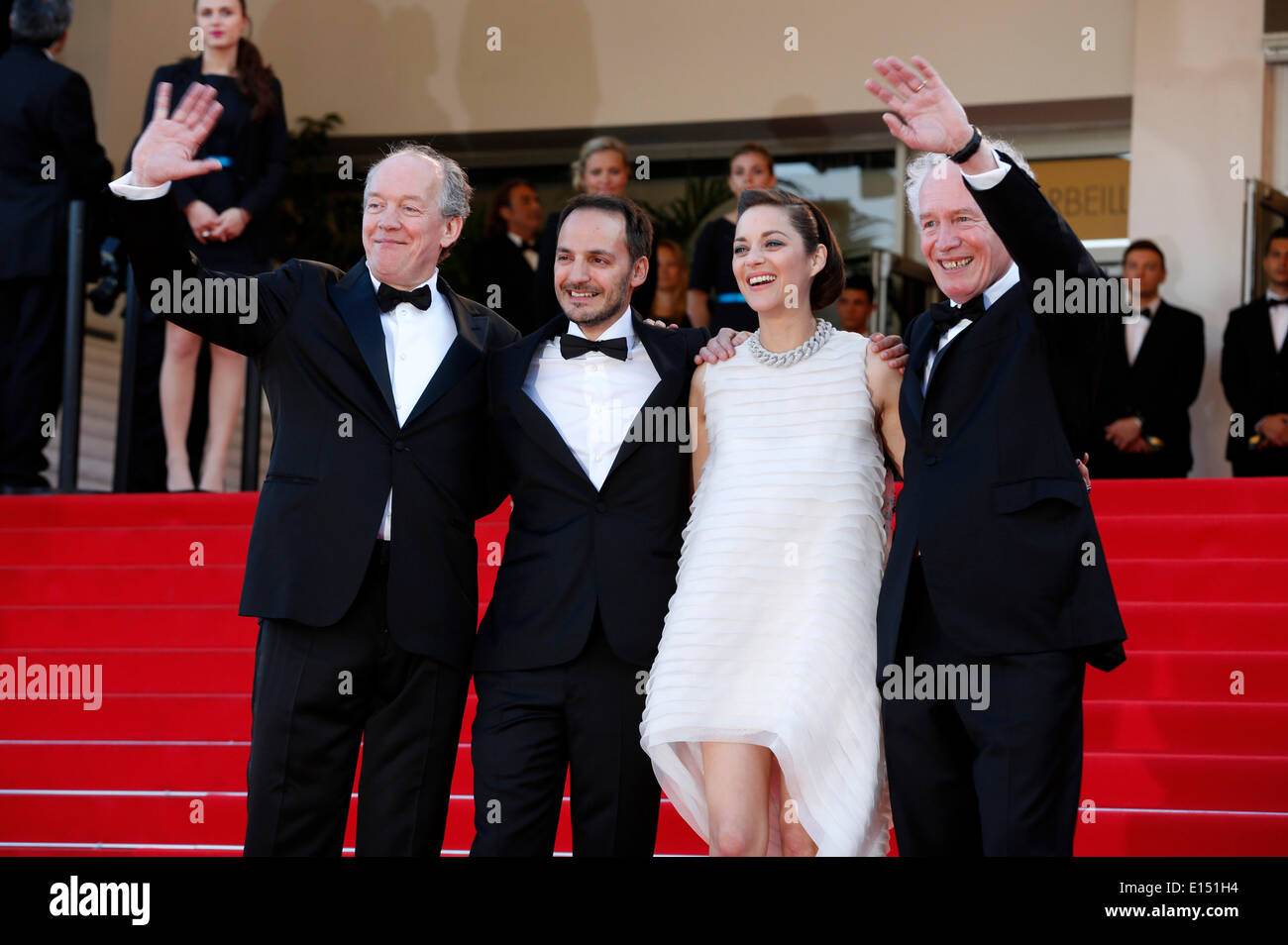 Director Luc Dardenne, actors Fabrizio Rongione, Marion Cotillard and ...