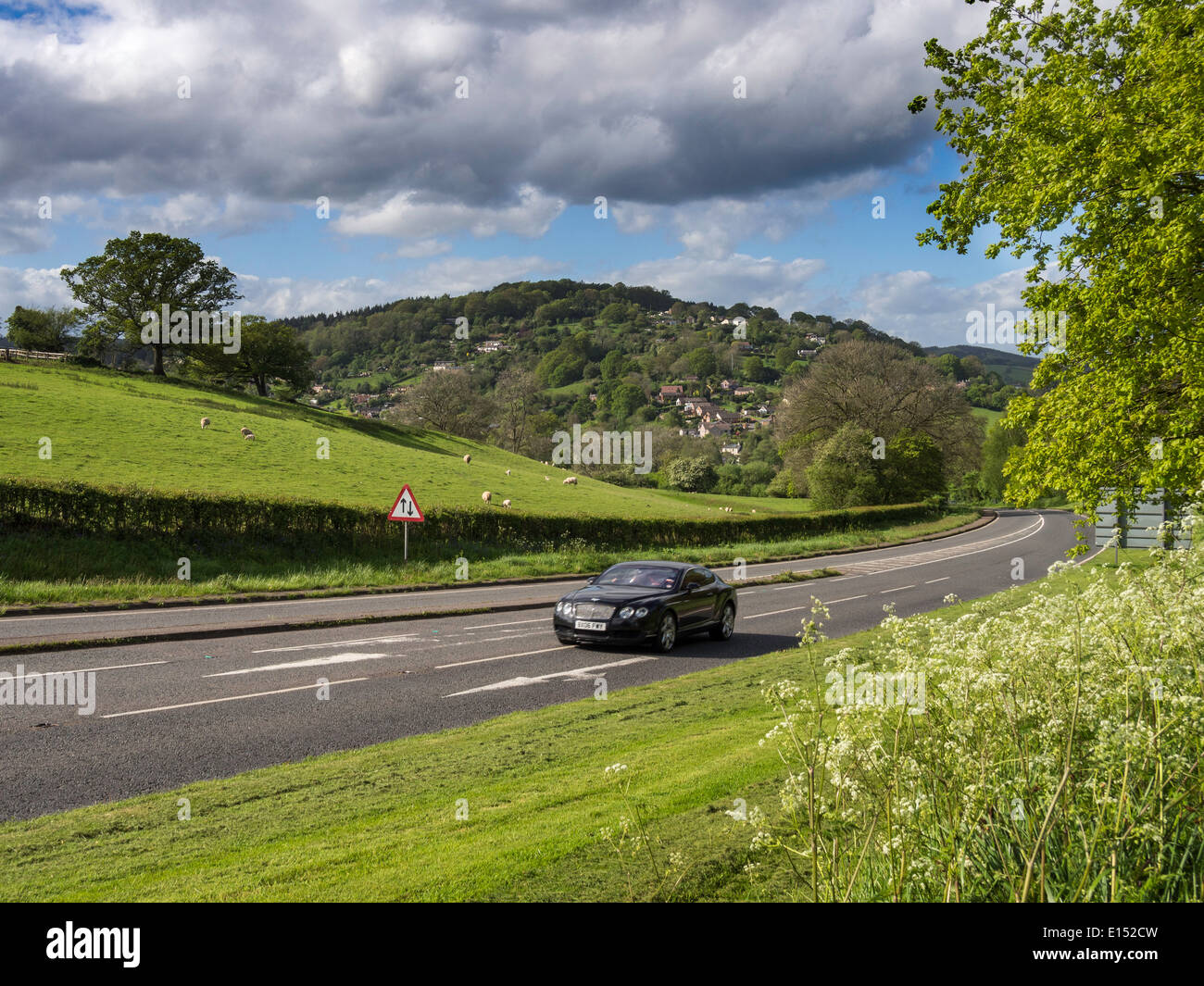 Glos road hi-res stock photography and images - Alamy