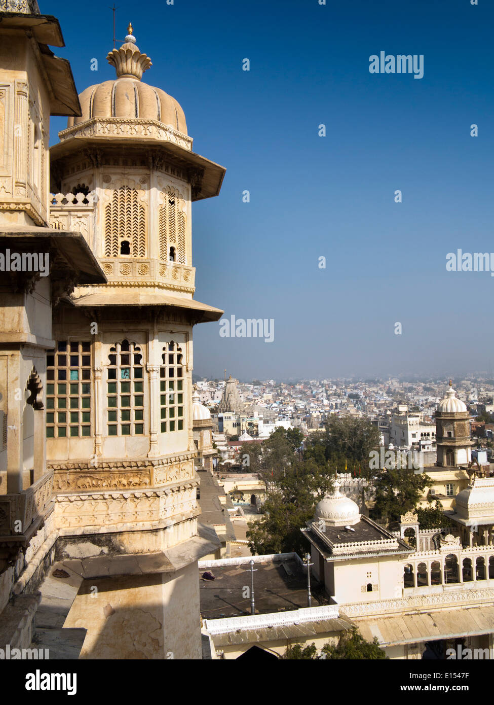 Chatri hi-res stock photography and images - Alamy