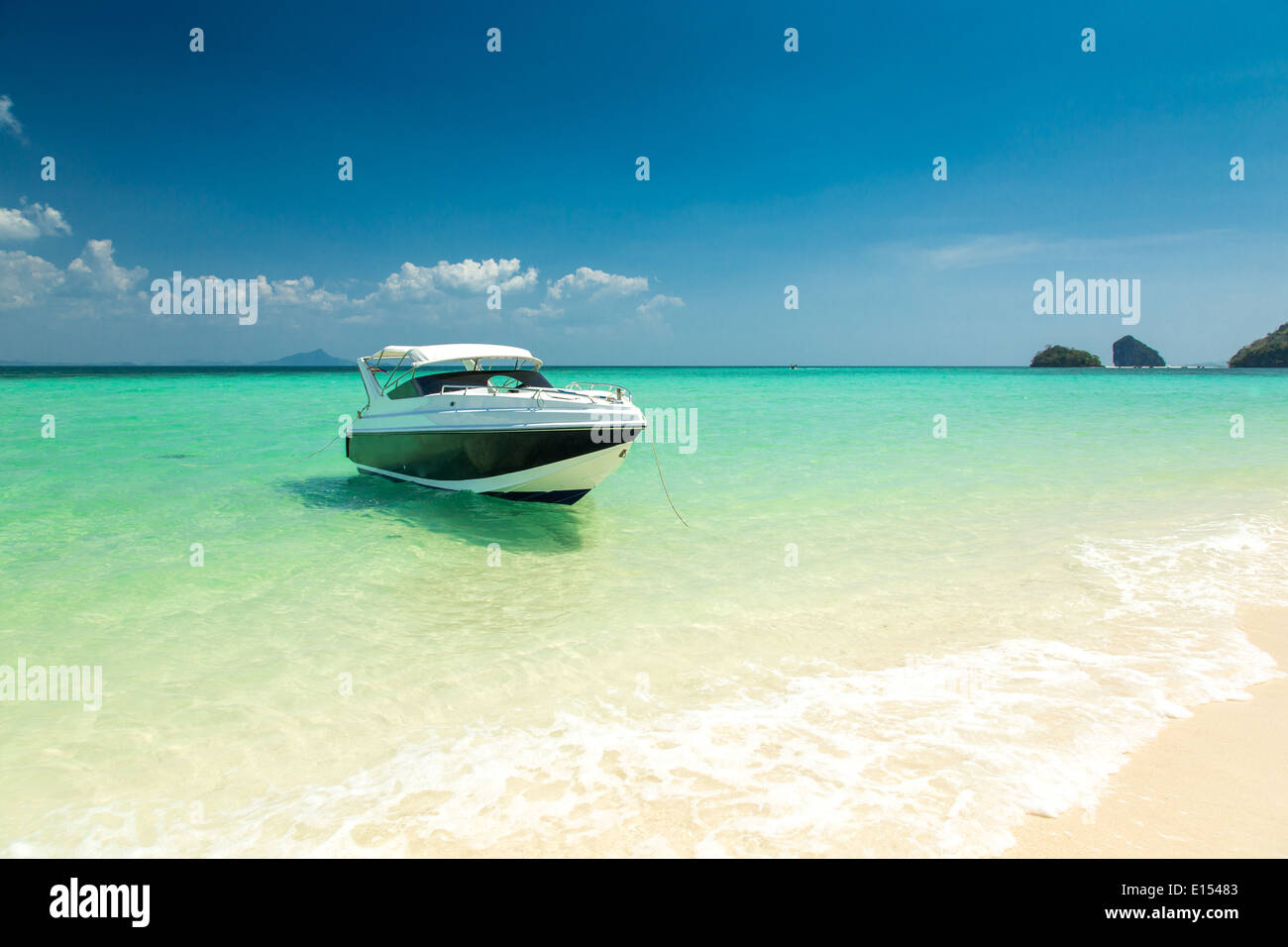 White motor boat, beautiful turquoise water Stock Photo - Alamy