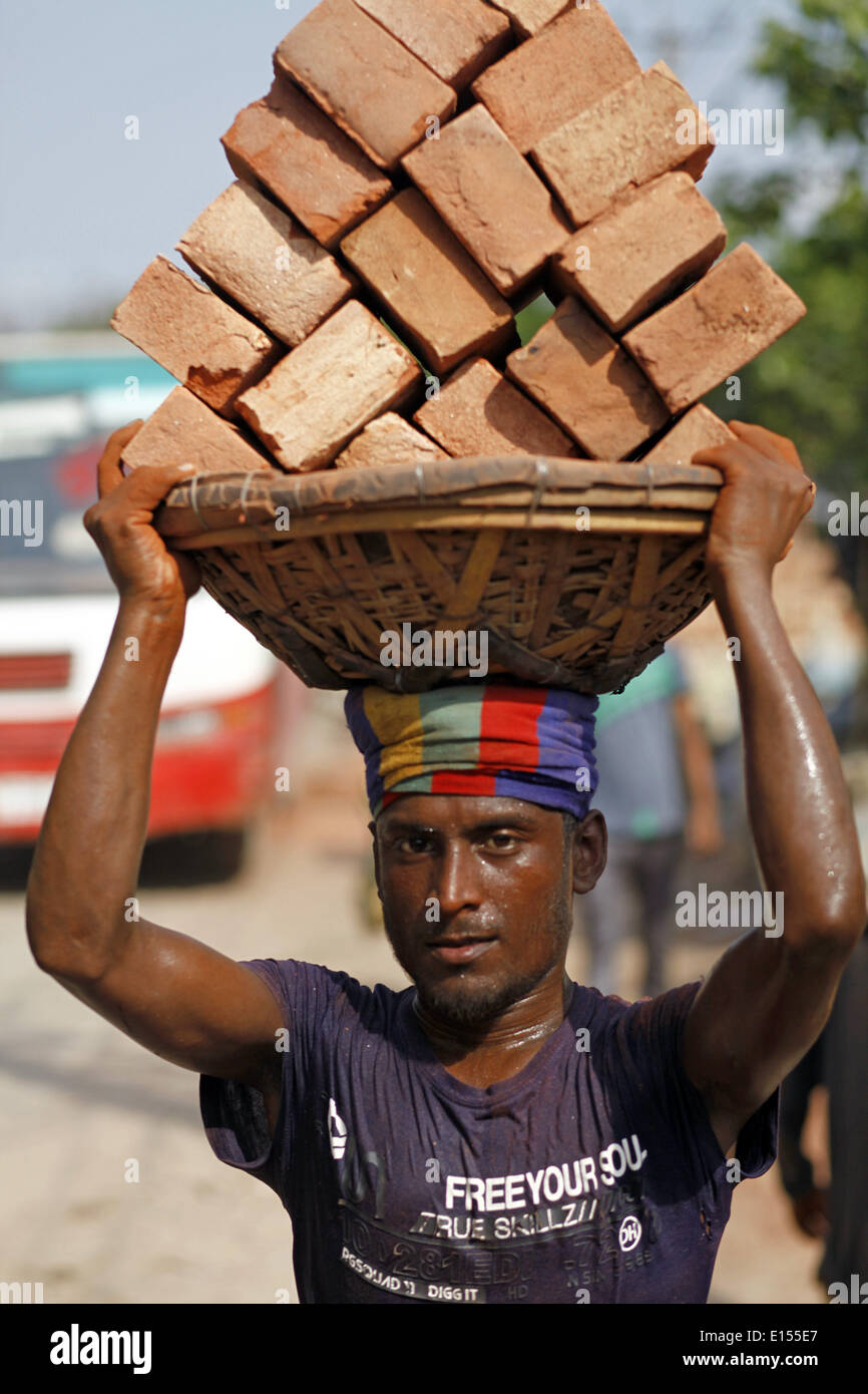 Hot labor summer hi-res stock photography and images - Alamy