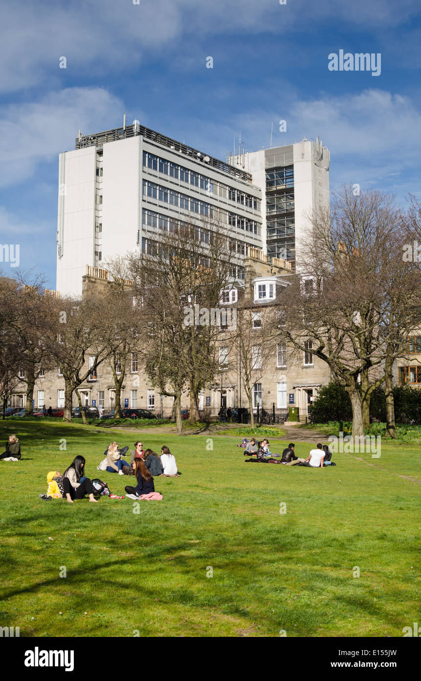 George square gardens hi-res stock photography and images - Alamy