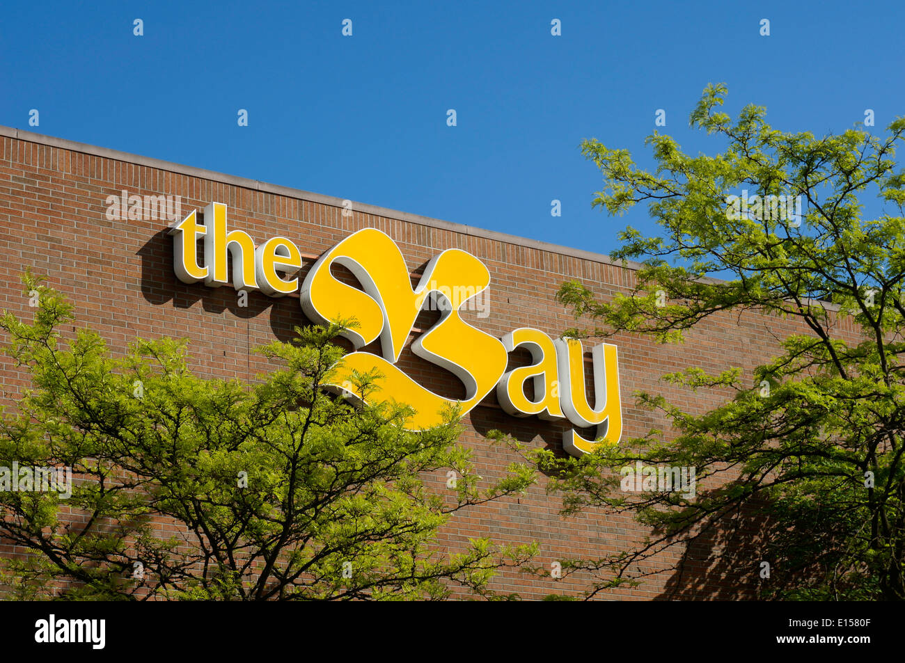 Mall logos hi-res stock photography and images - Alamy