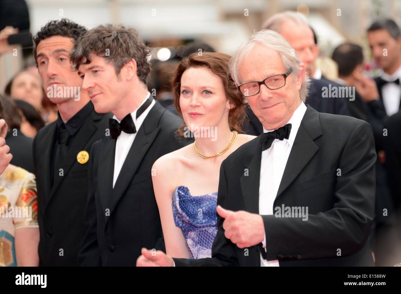 Cannes, France. 22nd May, 2014. CANNES, FRANCE - MAY 22: (L-R) Robbie ...