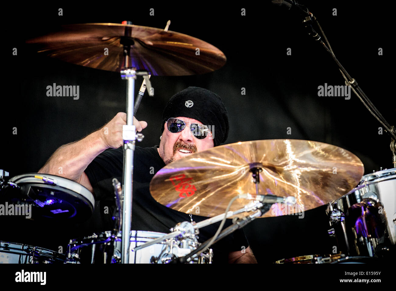 Jason bonham hi-res stock photography and images - Alamy