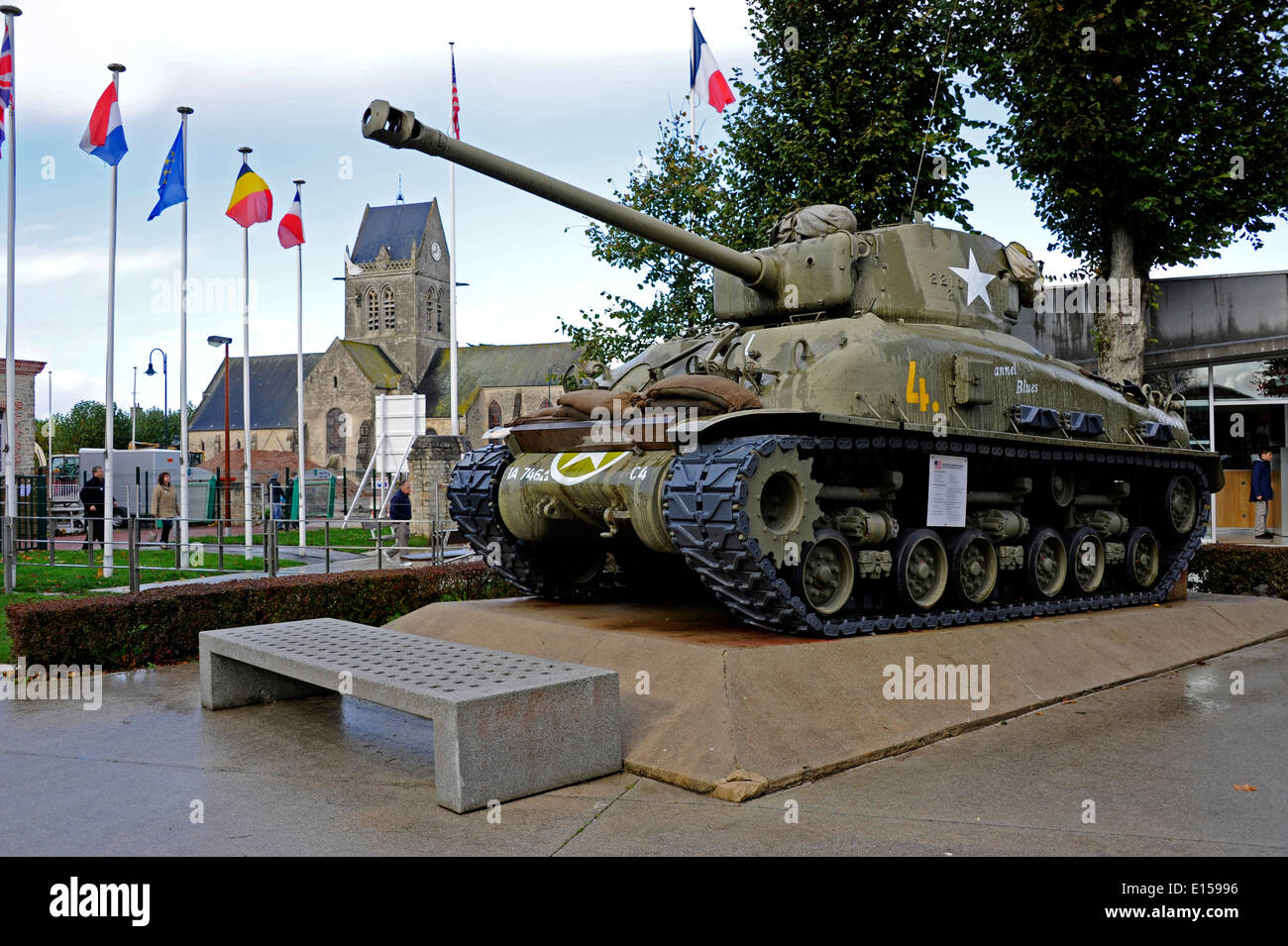 M4 sherman tank hi-res stock photography and images - Alamy
