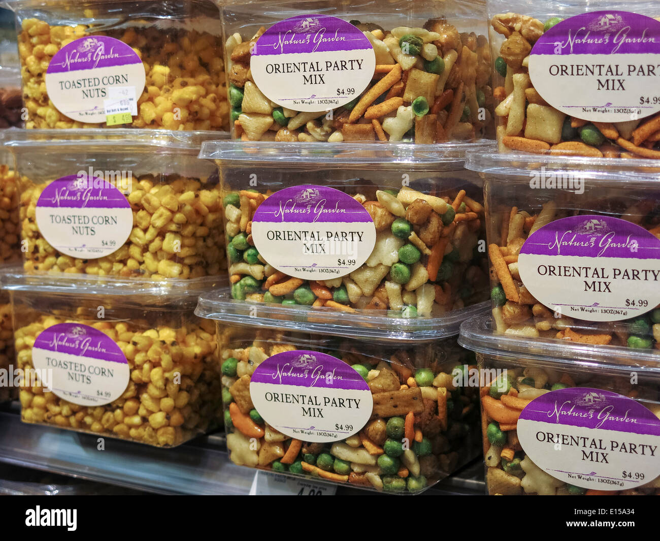 Shelf ready packaging hi-res stock photography and images - Alamy