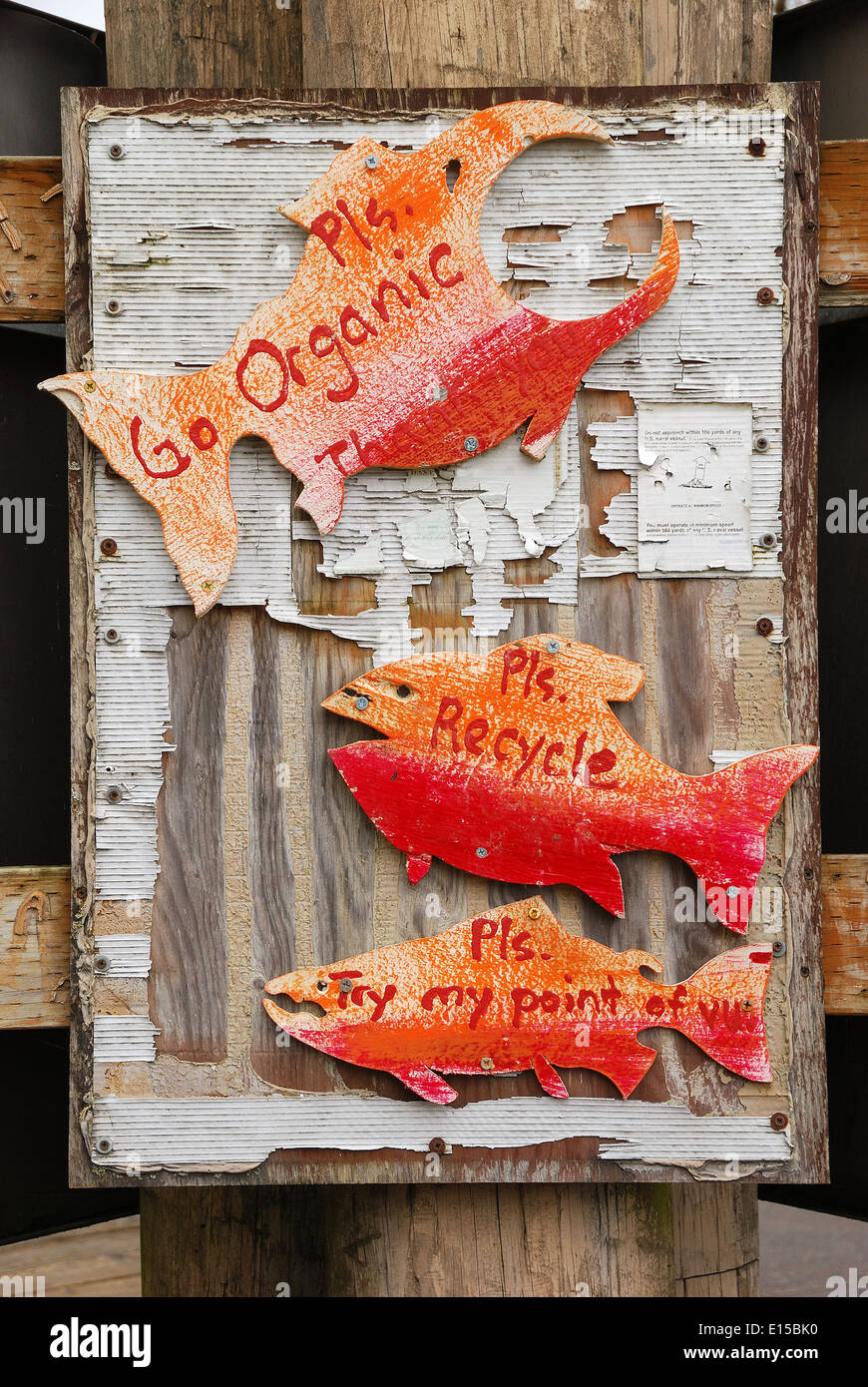 Go Organic sign that somebody put up at a public fishing dock on the ...