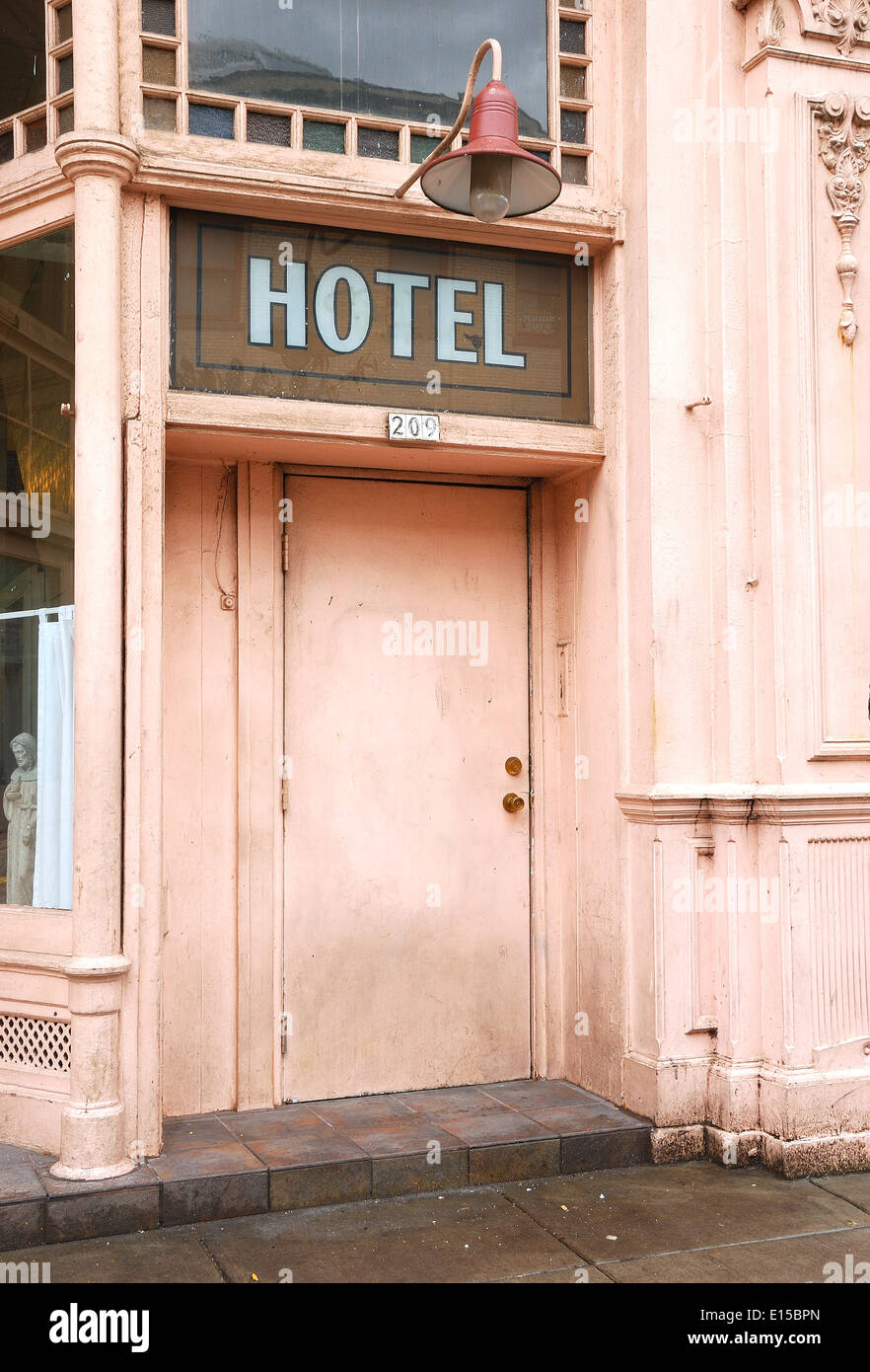 Portland and oregon and derelict hi-res stock photography and images ...