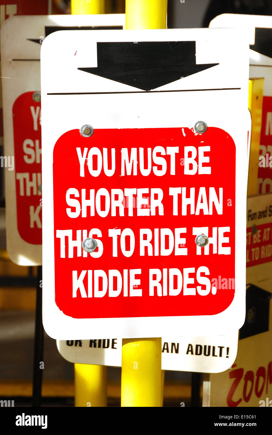Kiddie ride hi-res stock photography and images - Alamy