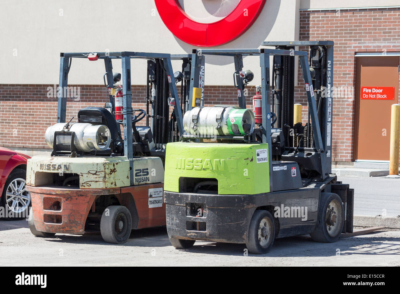 Parked loader hi-res stock photography and images - Alamy