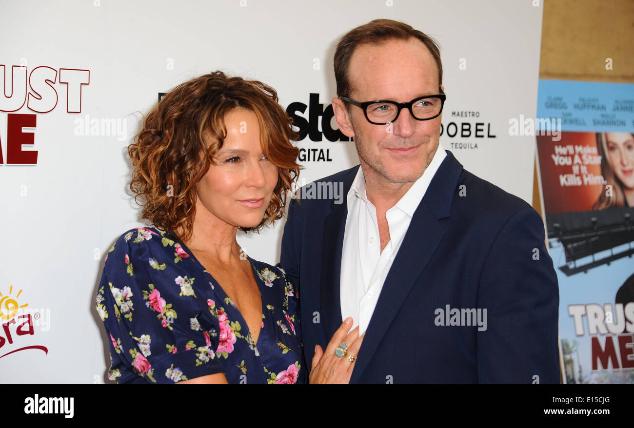 Los Angeles, California, USA. 22nd May, 2014. Jennifer Grey, Clark ...