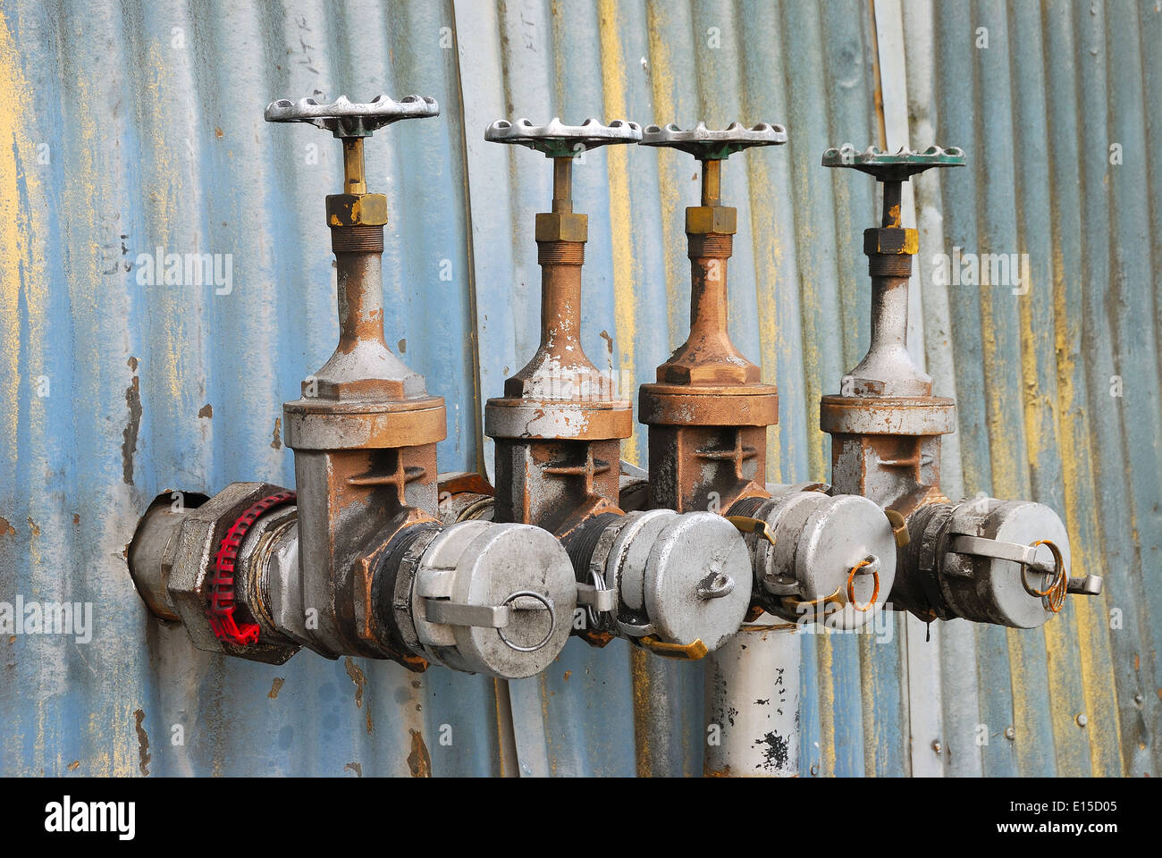 Fuel transfer hi-res stock photography and images - Alamy