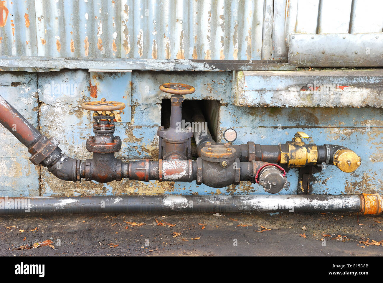 Tank farm valves hi-res stock photography and images - Alamy