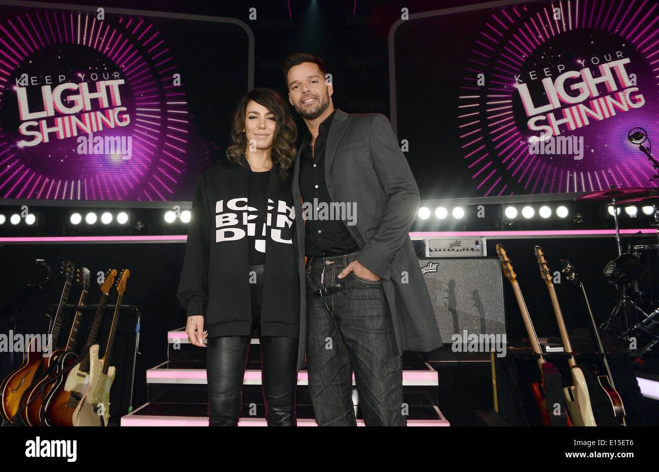 The jurors, German singer Alina Sueggeler and Puerto-Rican pop singer ...