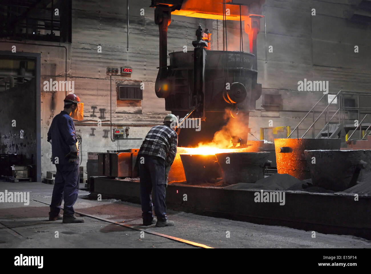 Melting pot hi-res stock photography and images - Alamy