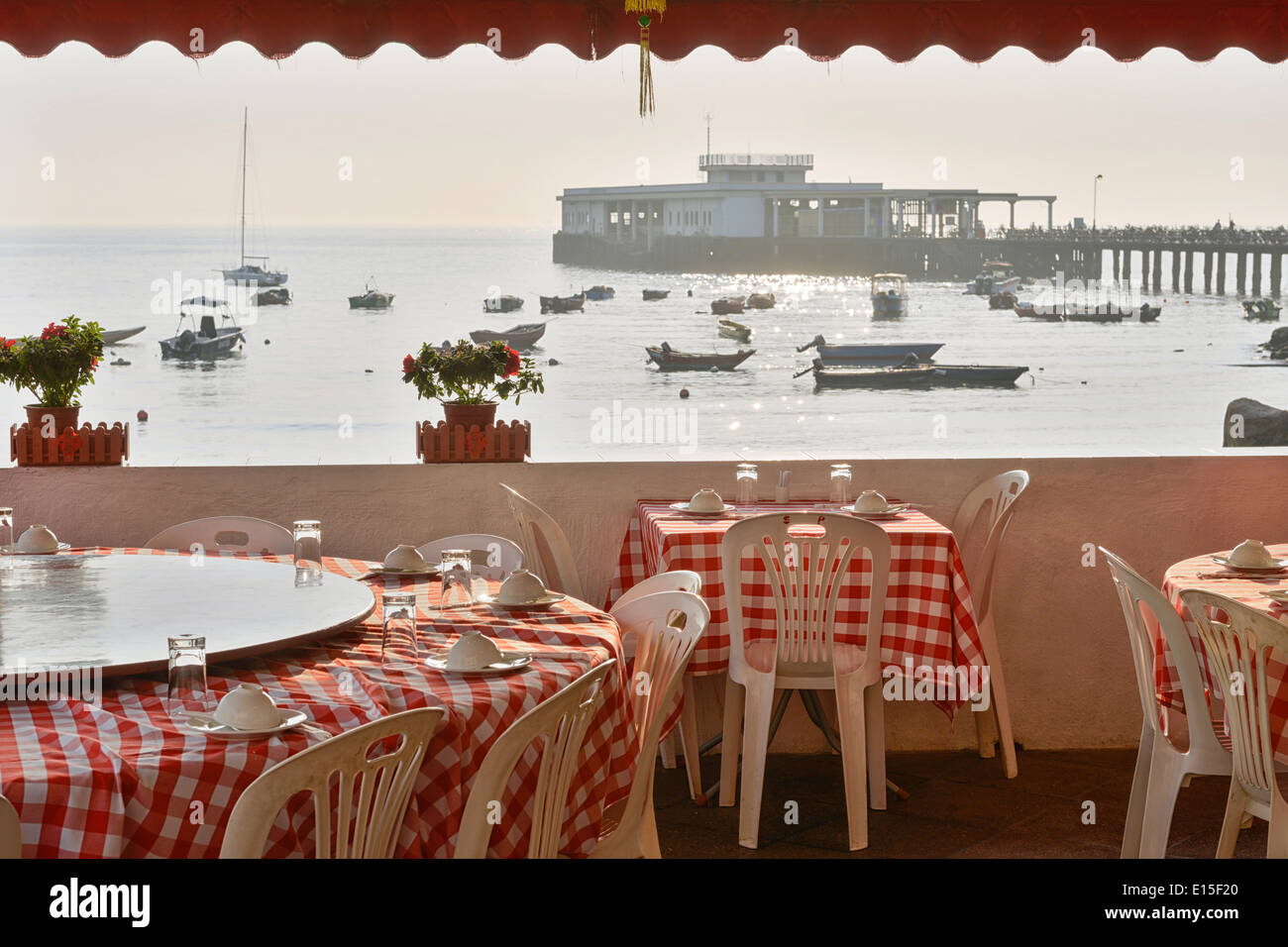 Lamma island restaurant hi-res stock photography and images - Alamy