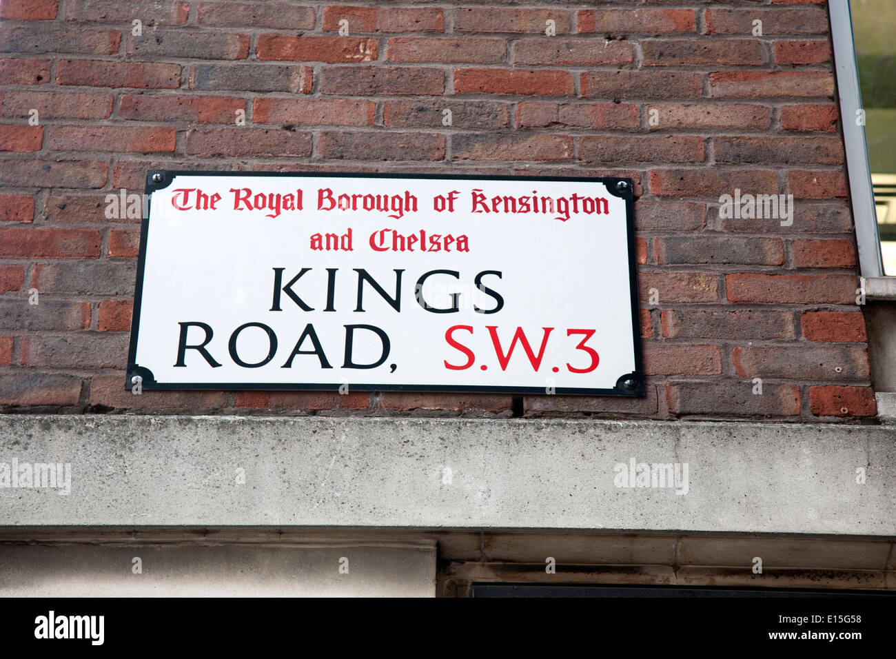 Kings Road Street Sign, Chelsea, London, England, UK Stock Photo - Alamy