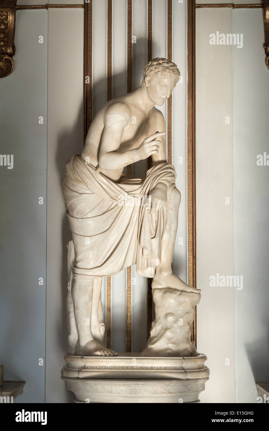 Hermes statue hi-res stock photography and images - Alamy